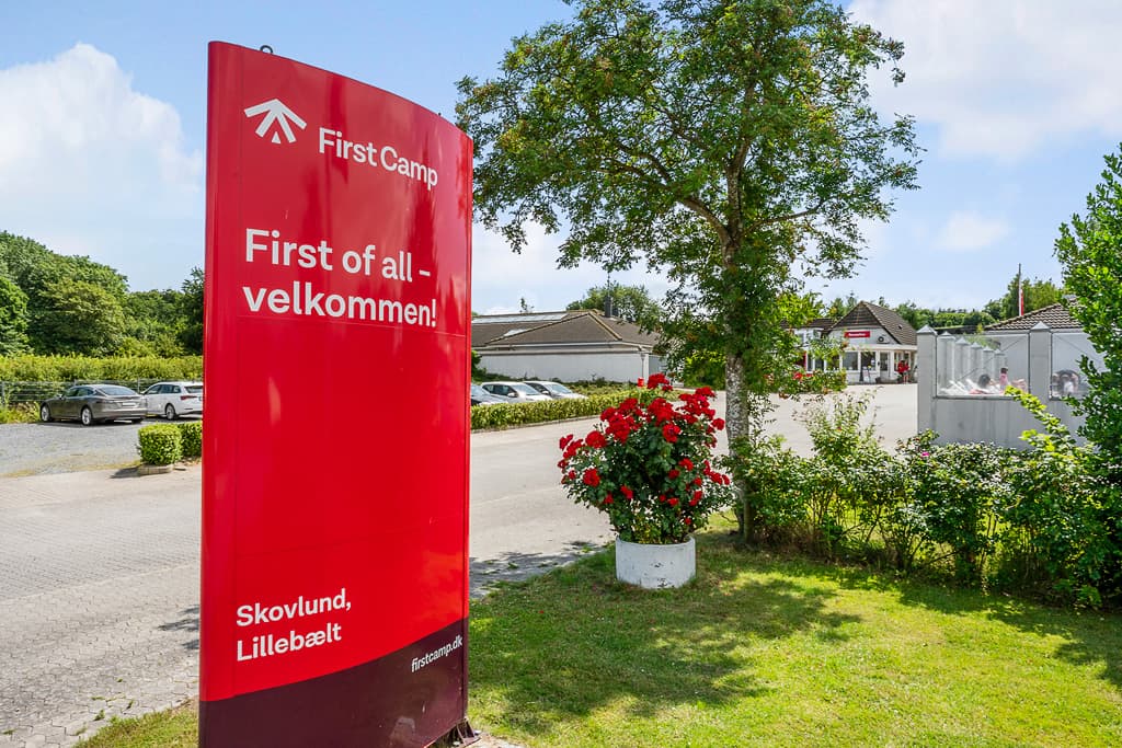 Camping på Fyn ved Lillebælt hos First Camp Skovlund