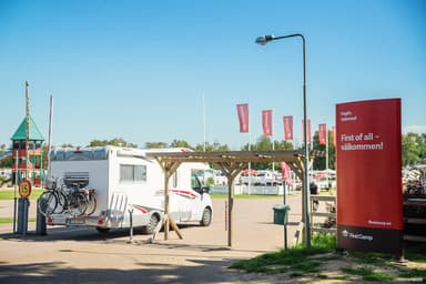 Camping og hytteferie | First Camp | Din campingpartner i Danmark