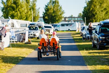 Camping og hytteferie | First Camp | Din campingpartner i Danmark