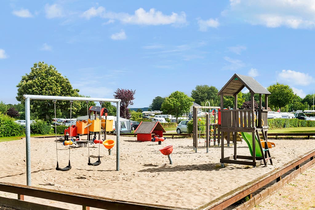 Camping og hytteferie | First Camp | Din campingpartner i Danmark